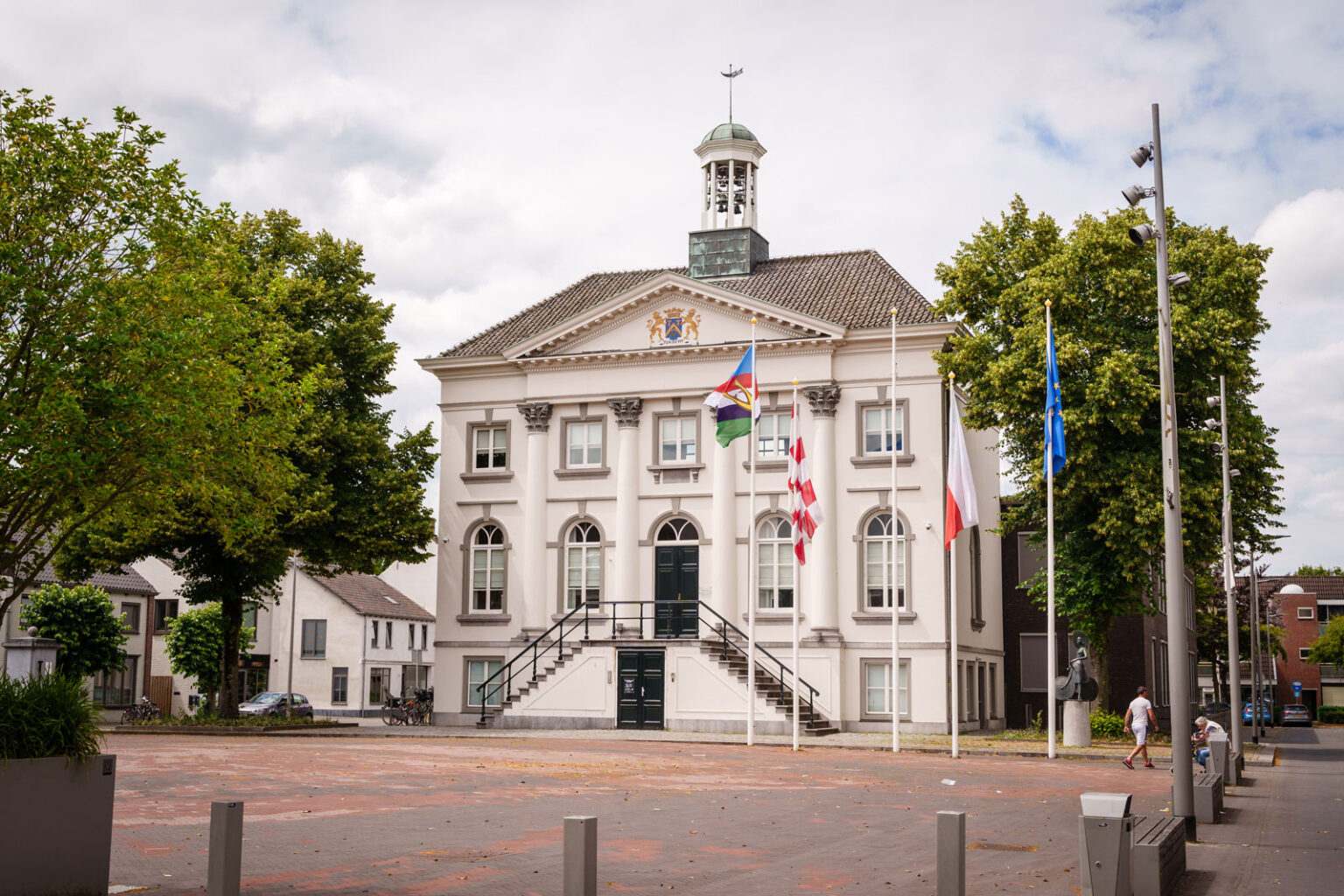Raadhuis en milieustraat gesloten op 6 April 2026. | Rijsbergen Digitaal